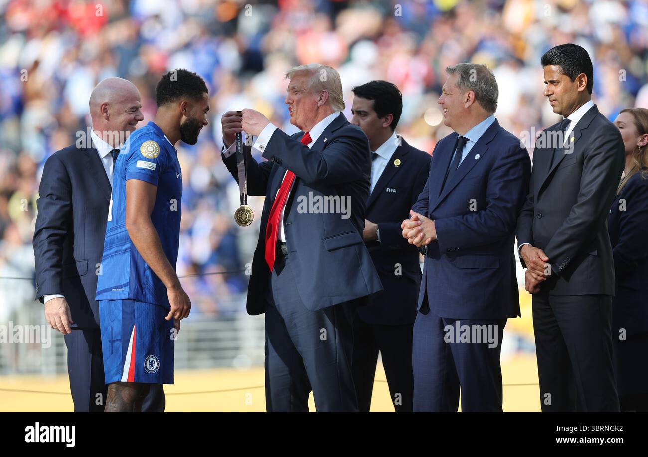 Chelsea captain reece james hi-res stock photography and images - Alamy