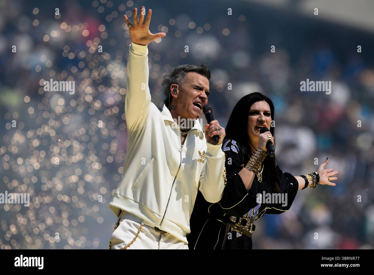 Laura pausini 2025 hi-res stock photography and images - Alamy