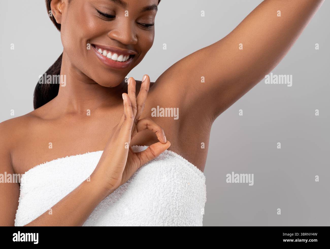 Beautiful Young Black Female Showing Her Smooth Armpit And Ok Gesture ...