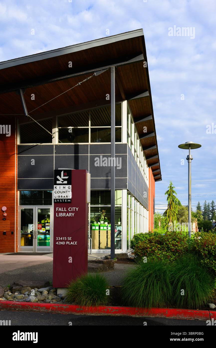 Fall City, WA, USA - July 13, 2025; King County Library System building ...