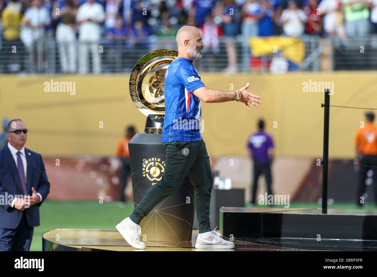 Enzo Maresca of Chelsea celebrate 2025 FIFA Club World Cup in the final ...
