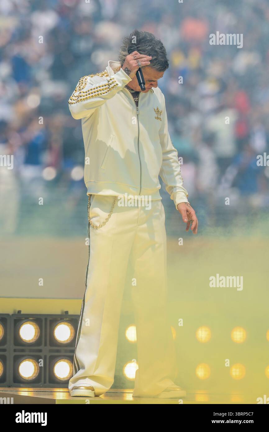 Robbie Williams perform before the FIFA Club World Cup 2025 final match ...