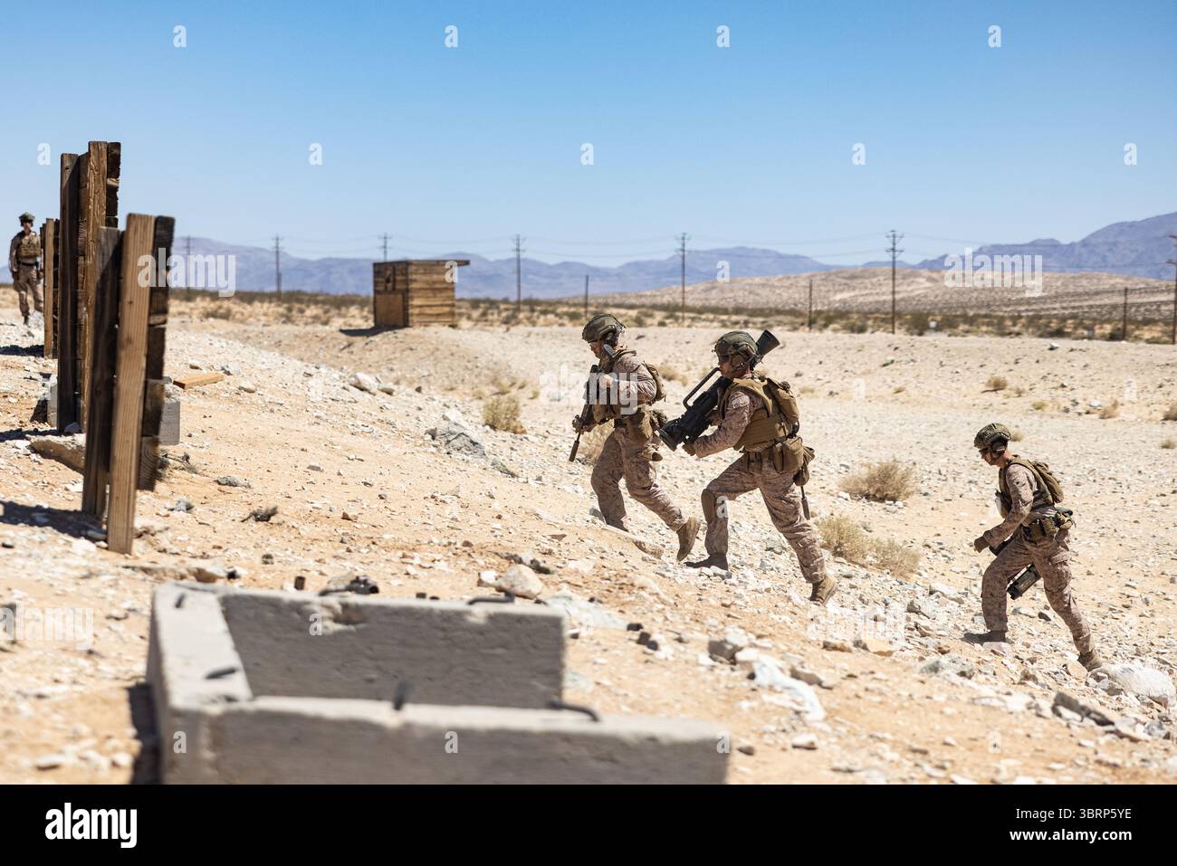 U.S. Marines with 2d Battalion, 8th Marines, 6th Marine Regiment, 2d ...