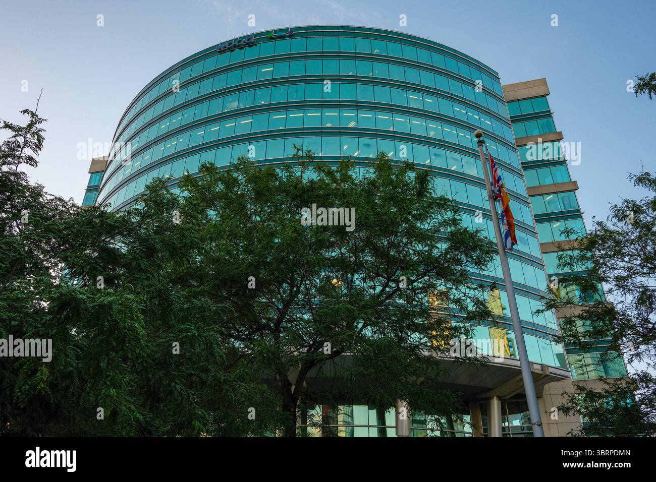 The Dunsmuir building at Beatty & Dunsmuir Street in downtown Vancouver ...