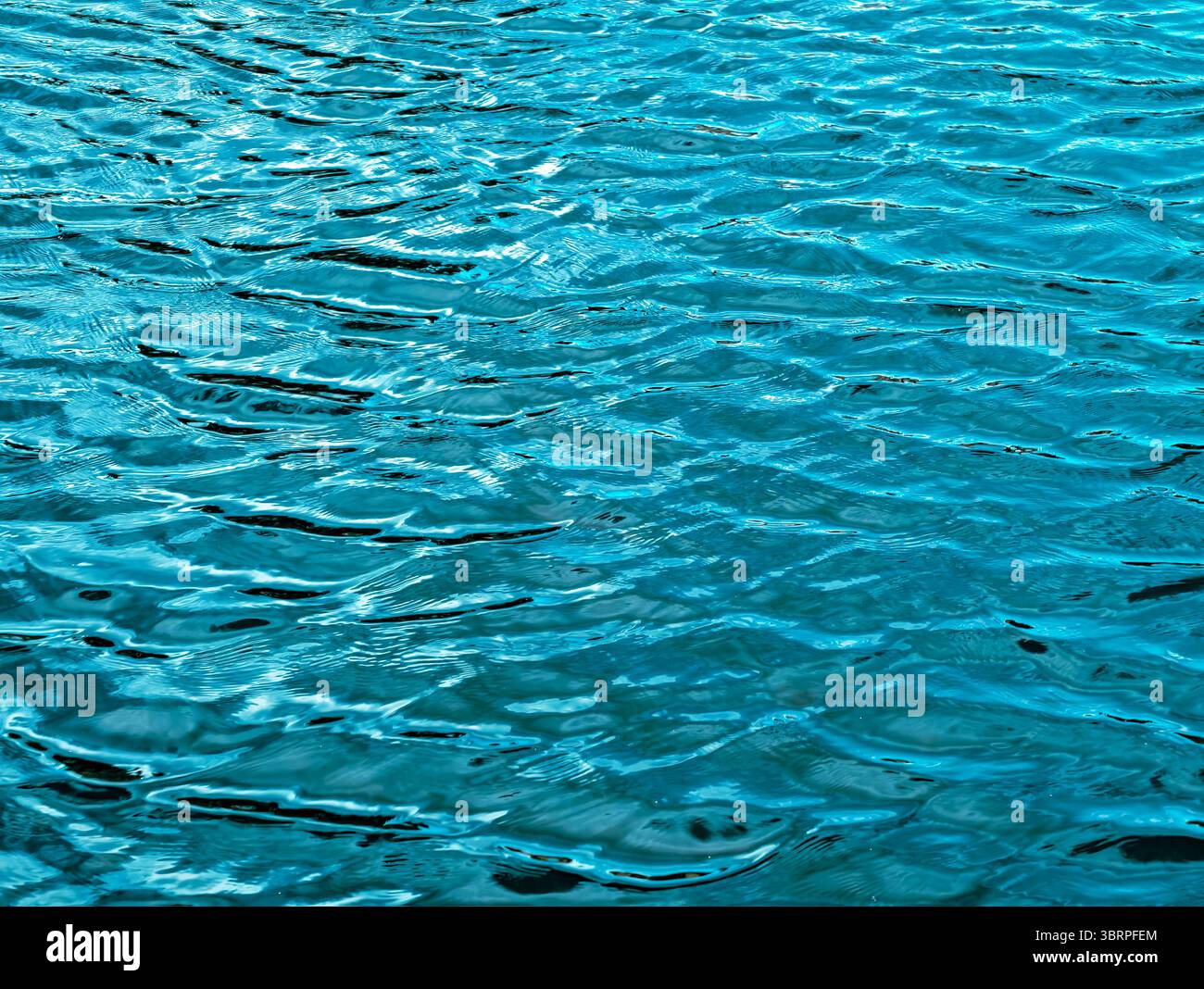 Beautiful Green Water Surface with Ripples – Stunning Abstract ...