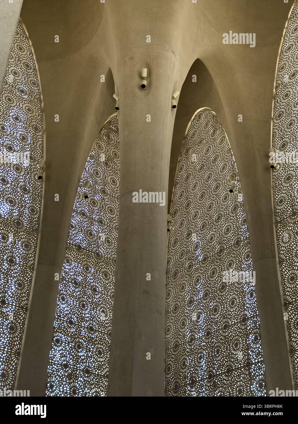 interior of a mosque in istanbul turkey, Modern contemporary mosque ...