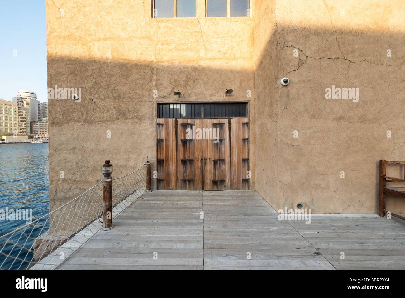 Historic emirati home hi-res stock photography and images - Alamy