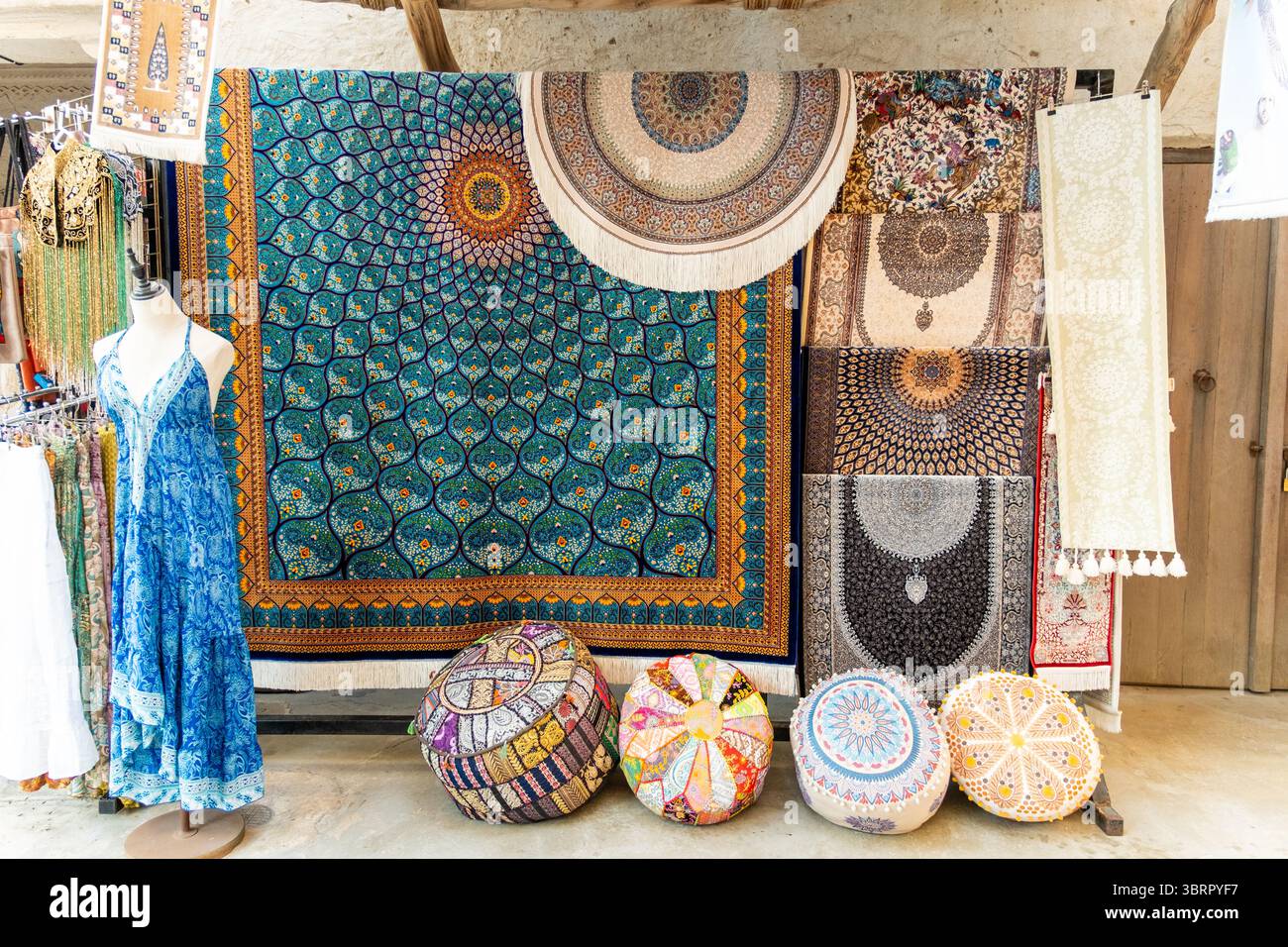 traditional turkish carpet, rugs, ottoman, cushions and traditional ...