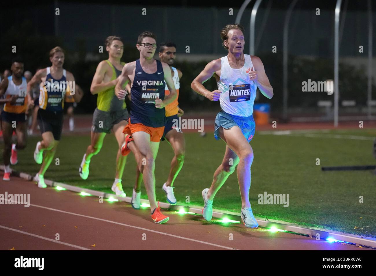 Drew Hunter (USA) paces the 5,000m during the Sound Running Sunset Tour ...