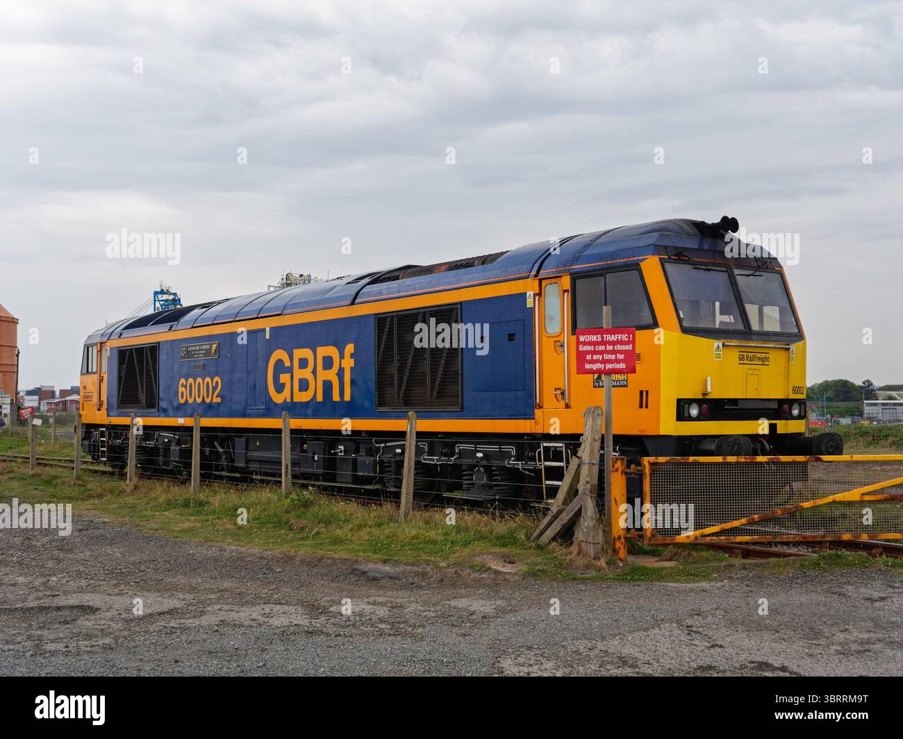 The Graham Farish GB Railfreight Class 60 No. 60002 engine by Bachmann ...