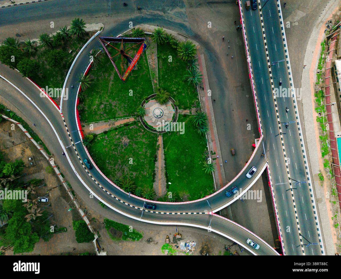 Bridge and kano hi-res stock photography and images - Alamy