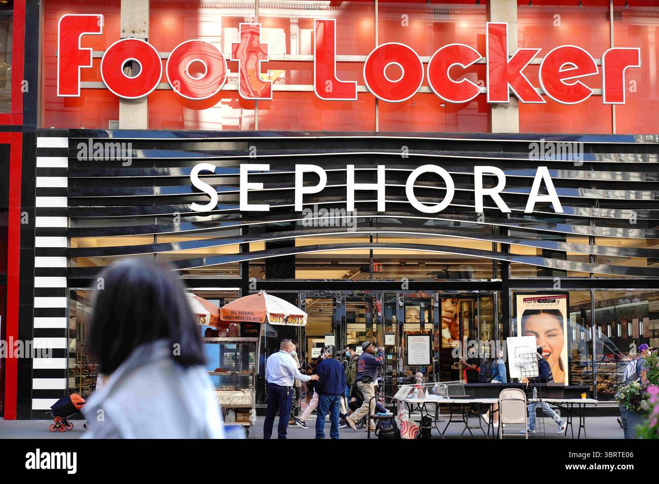 Foot locker 2020 hi-res stock photography and images - Alamy