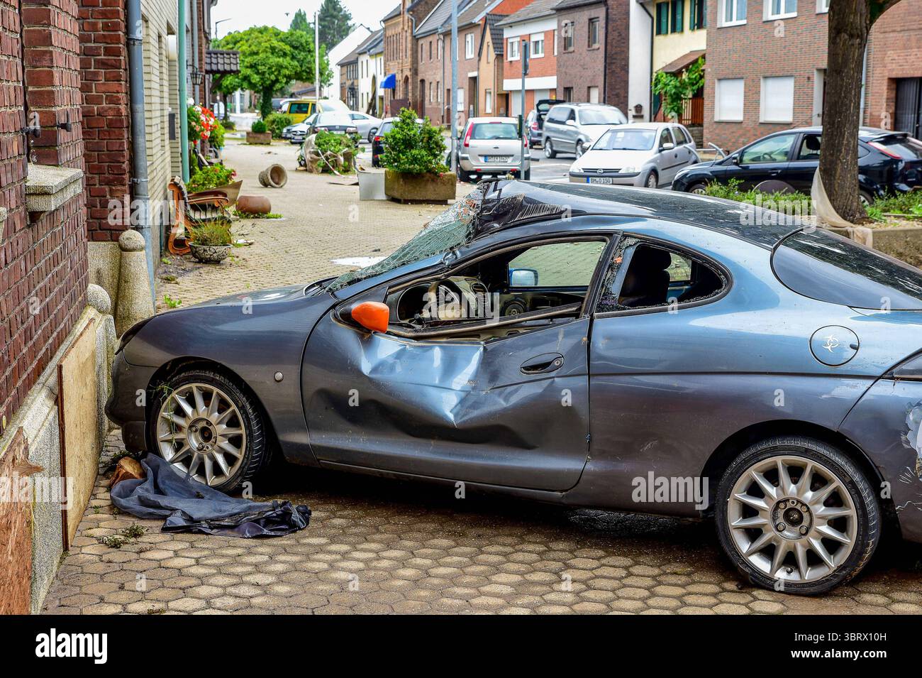 Vor Vier Jahre nach der Flut in Erftstadt-Blessem: Am Tag nach der ...