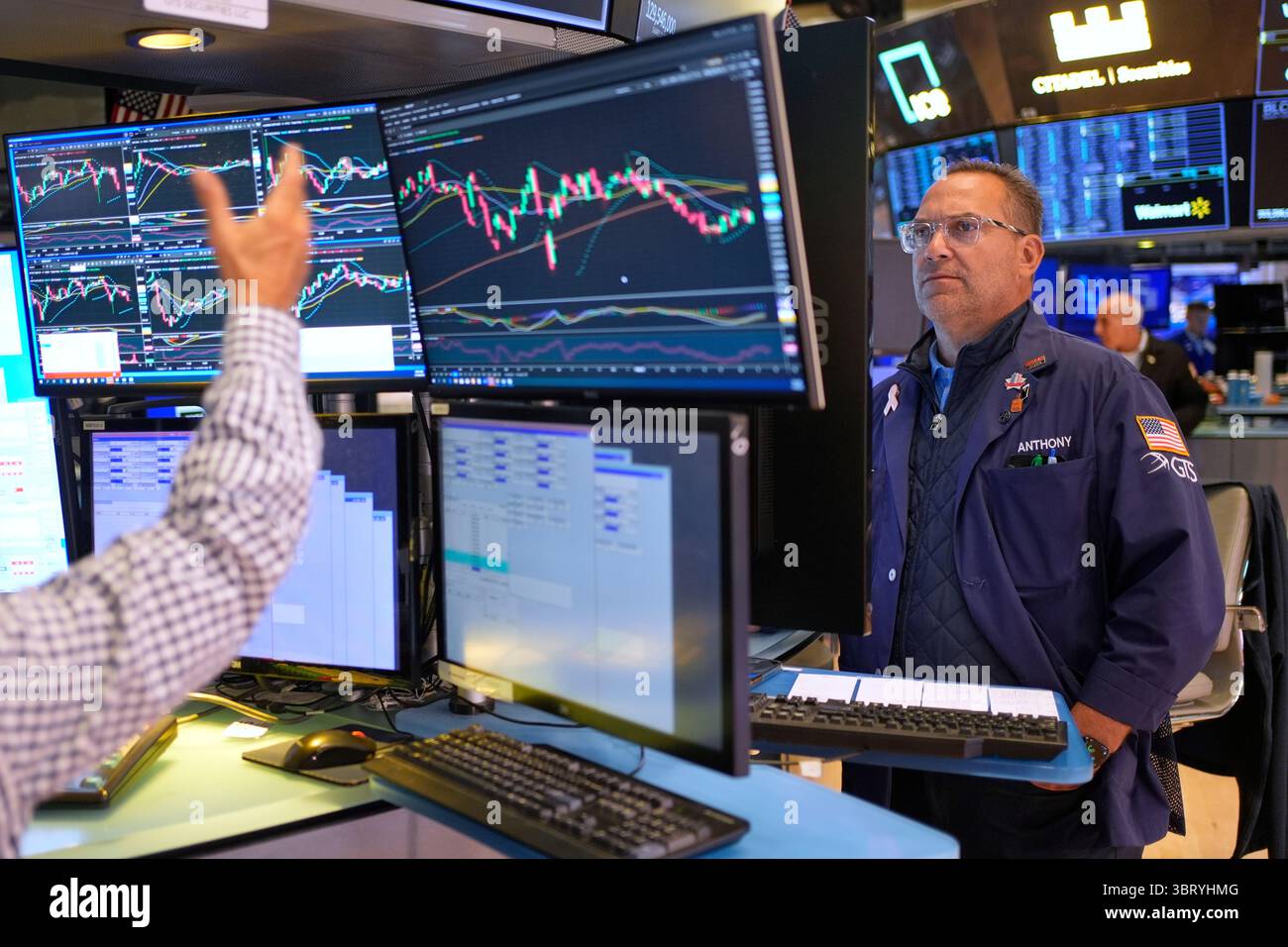 Anthony Matesic works on the floor at the New York Stock Exchange in ...