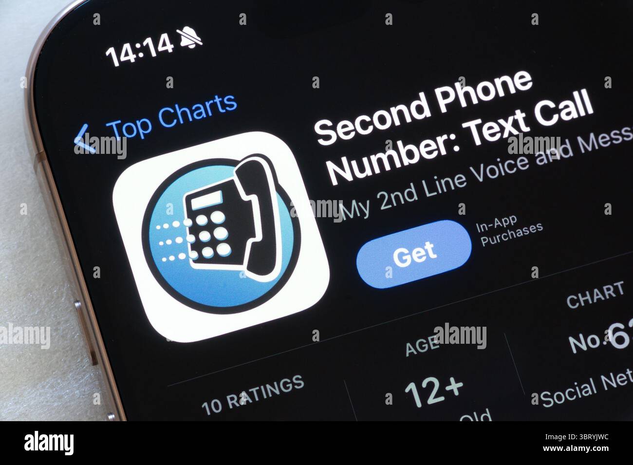 Reverse phone lookup hi-res stock photography and images - Alamy