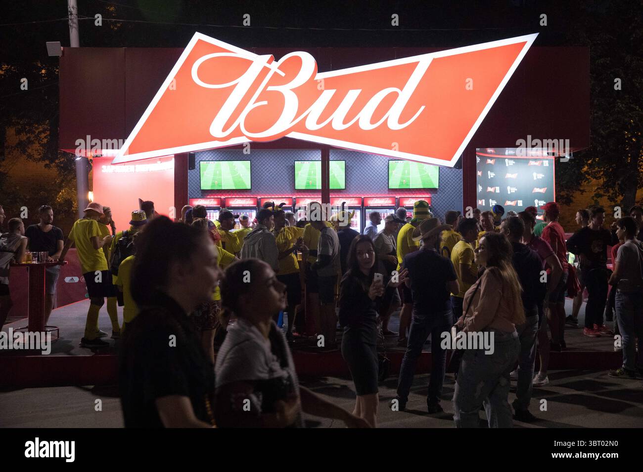Budweiser stand hi-res stock photography and images - Alamy