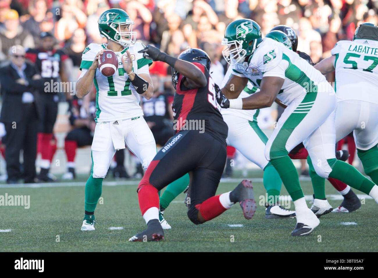 June 21, 2018: Saskatchewan Roughriders quarterback Zach Collaros (17 ...