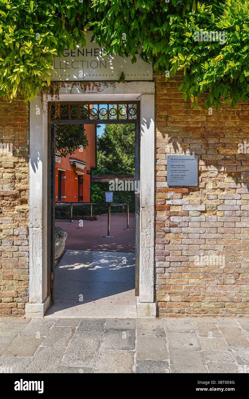 Peggy Guggenheim Collection entrance gate, contemporary art museum in ...