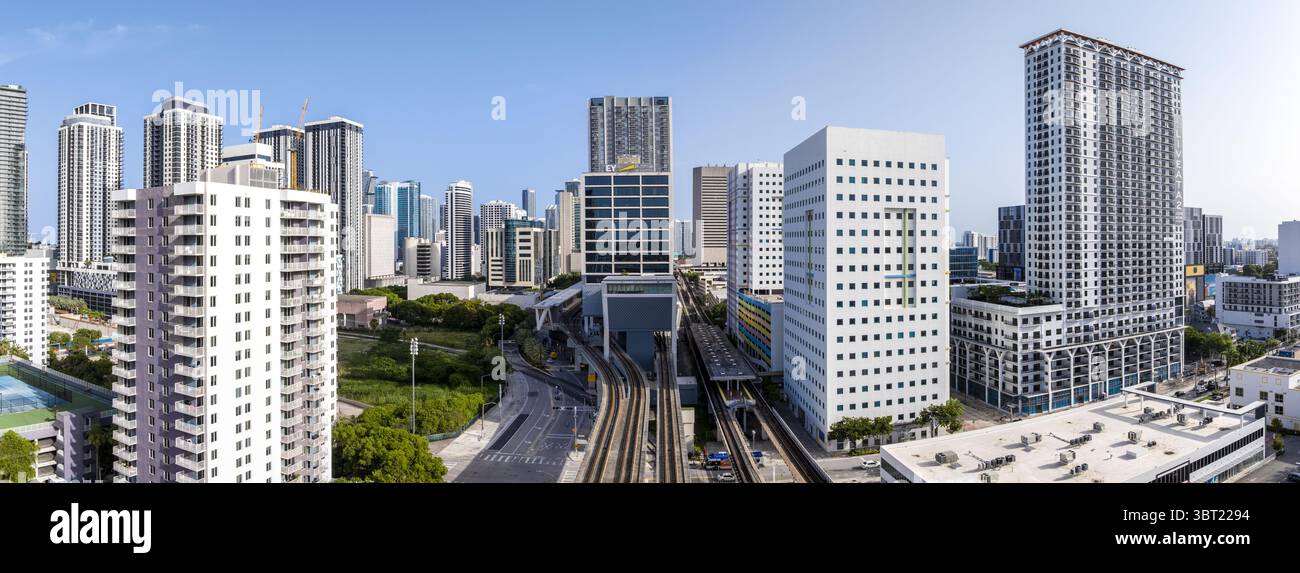 Brightline station downtown miami modern hi-res stock photography and ...