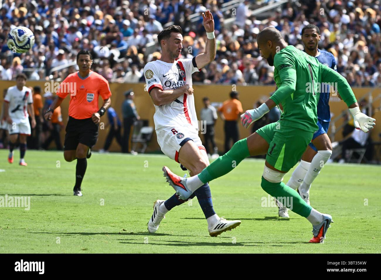 GK Sanchez #1 of Chelsea FC kicks the ball back into play as Fabian ...