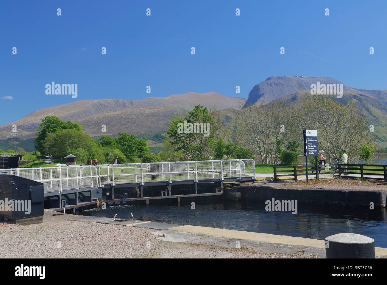 Corpach Basin lies at the end of Loch Linnhe and is the western ...