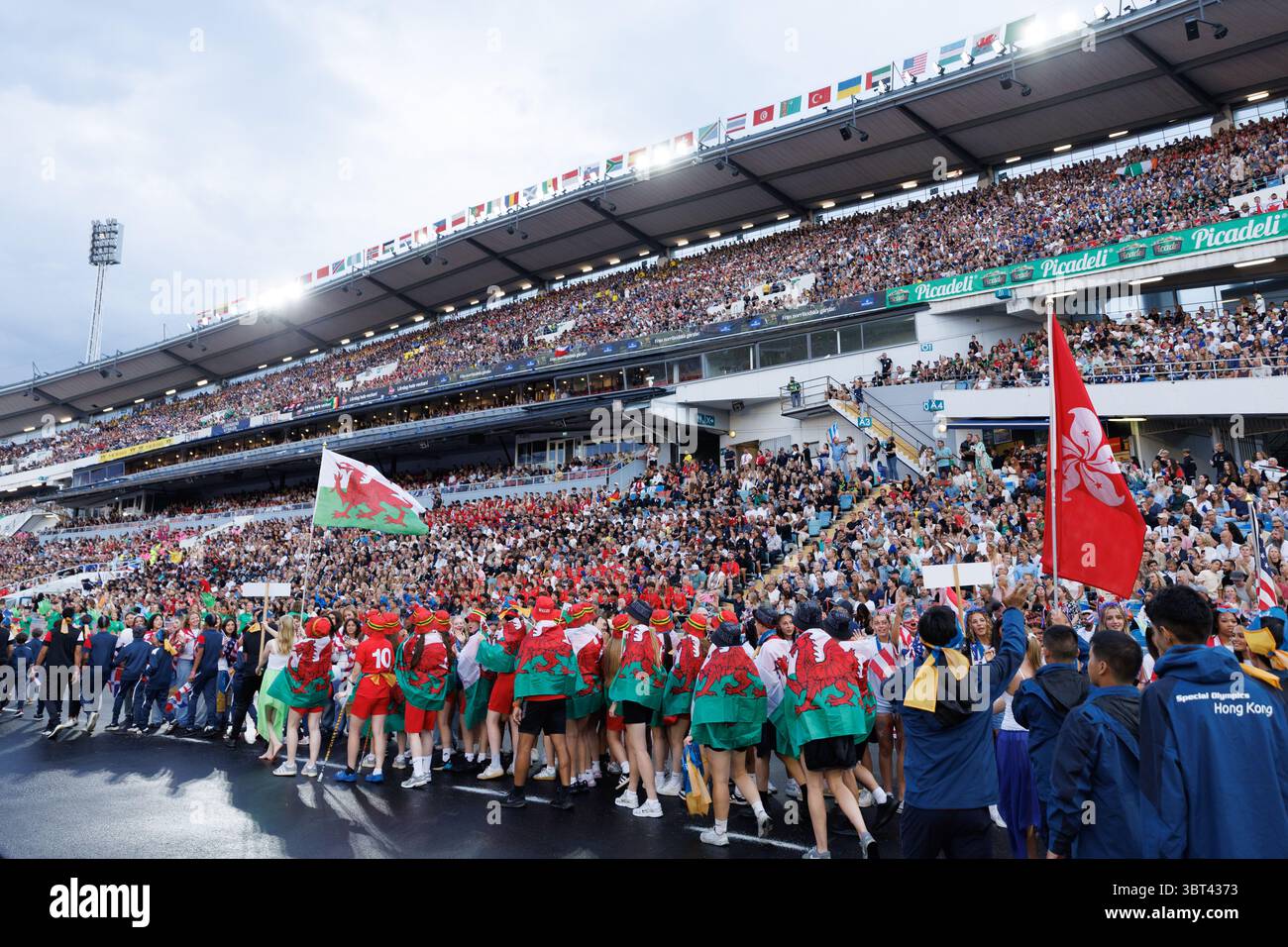 250714 Deltagare från Wales under invigningen av Gothia Cup den 14 juli 2025 i Göteborg. Foto ...