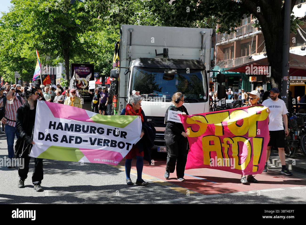 "Hamburg, Germany - 05 11 2025" Demonstration against right-wing ...
