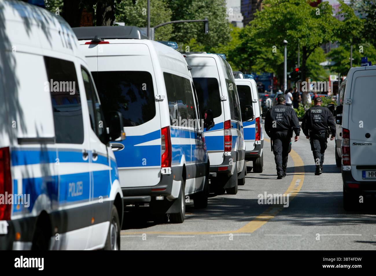 "Hamburg, Germany - 05 11 2025" Demonstration against right-wing ...