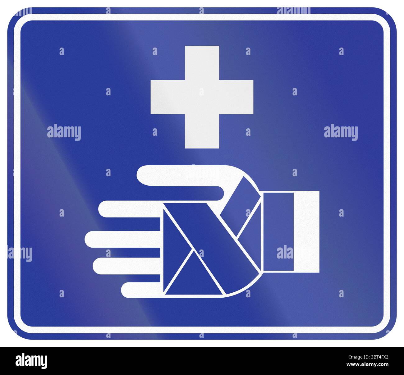 Road sign in China - Hospital up ahead Stock Photo - Alamy