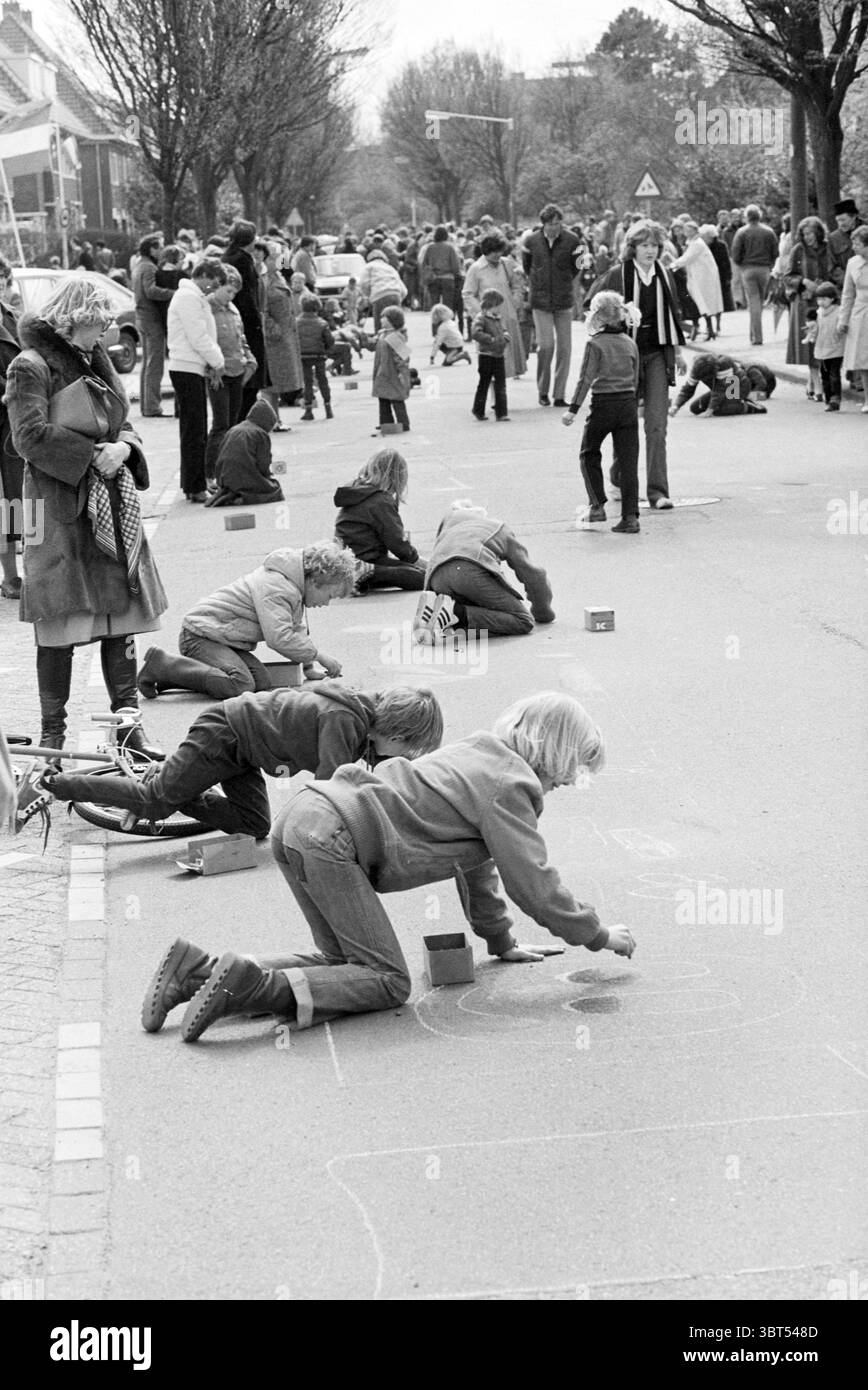 Queen's Day Region Queen's Day, Whizgle News, Dutch Desk, The ...