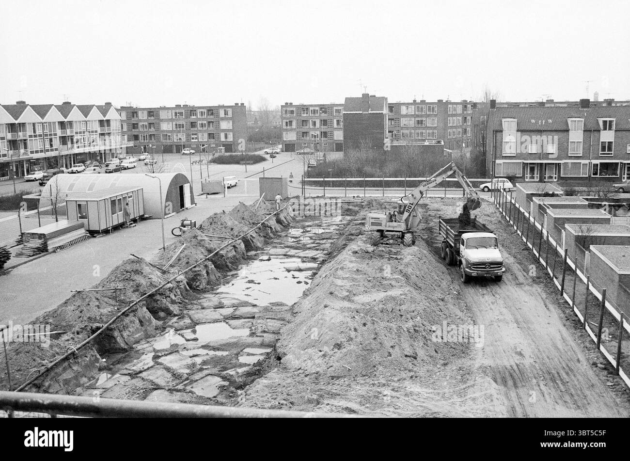 Stones on ground construction Black and White Stock Photos & Images - Alamy