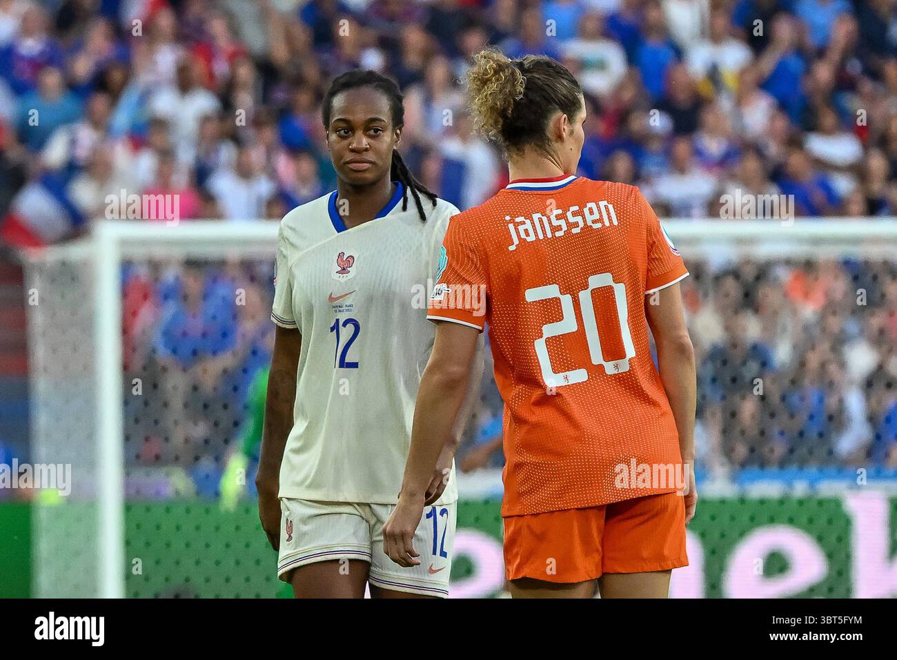 Marie Antoinette Katoto (Frankreich, #12), Dominique Janssen ...