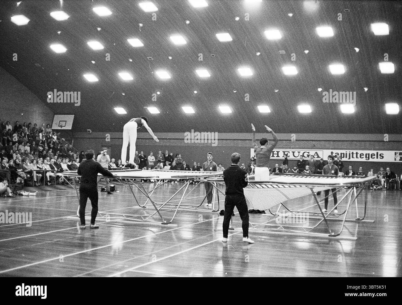 Trampoline stretches across hi-res stock photography and images - Alamy