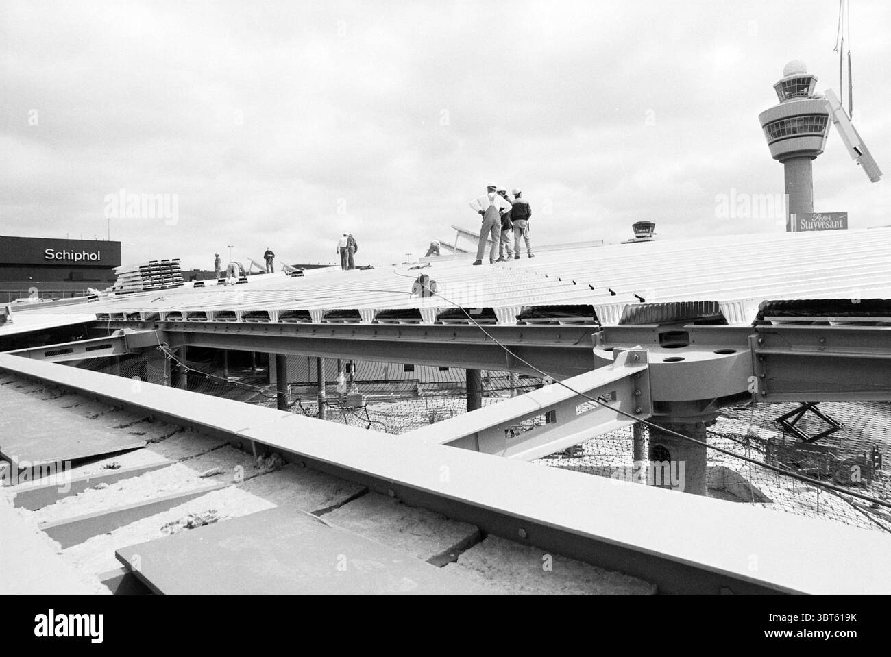Construction work Schiphol Schiphol, Whizgle News, Dutch Desk, The ...