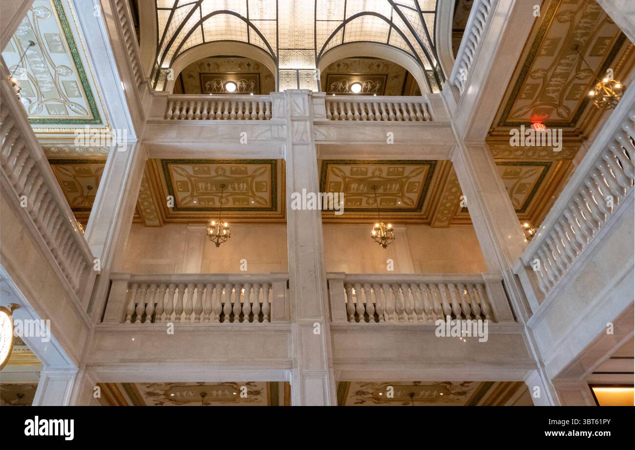 Book Tower building in Detroit Michigan Stock Photo - Alamy