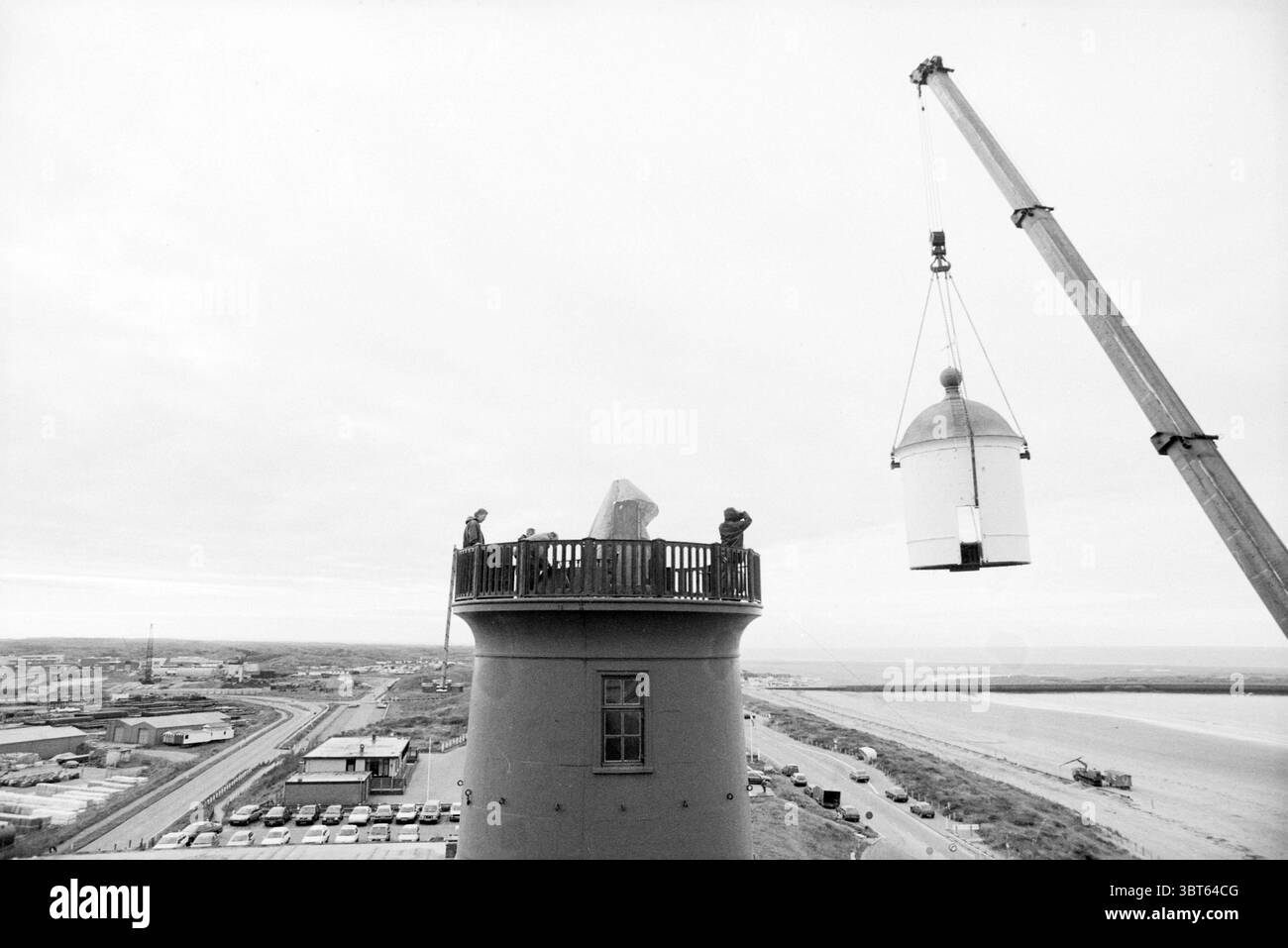 Lighthouse decapitation hi-res stock photography and images - Alamy