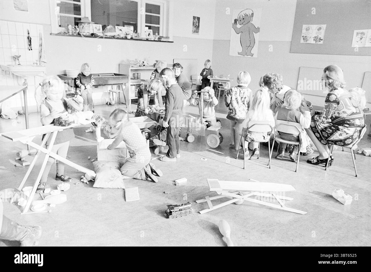 Children play building blocks Black and White Stock Photos & Images - Alamy