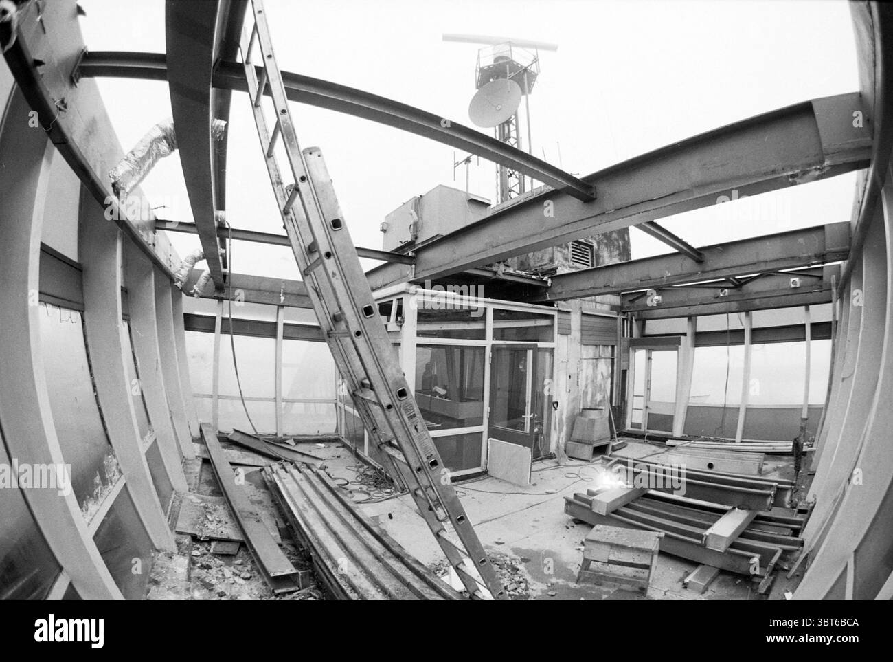 Above view on roof Black and White Stock Photos & Images - Alamy