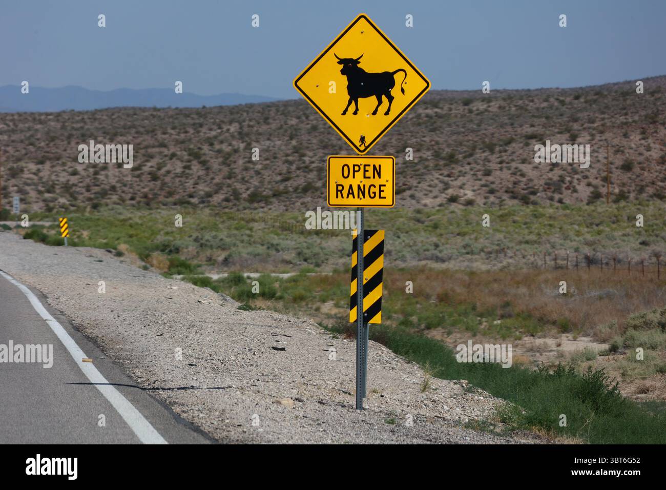 US 93, Nevada, USA. 26th June, 2025. U.S. Route 93 in Nevada is known ...