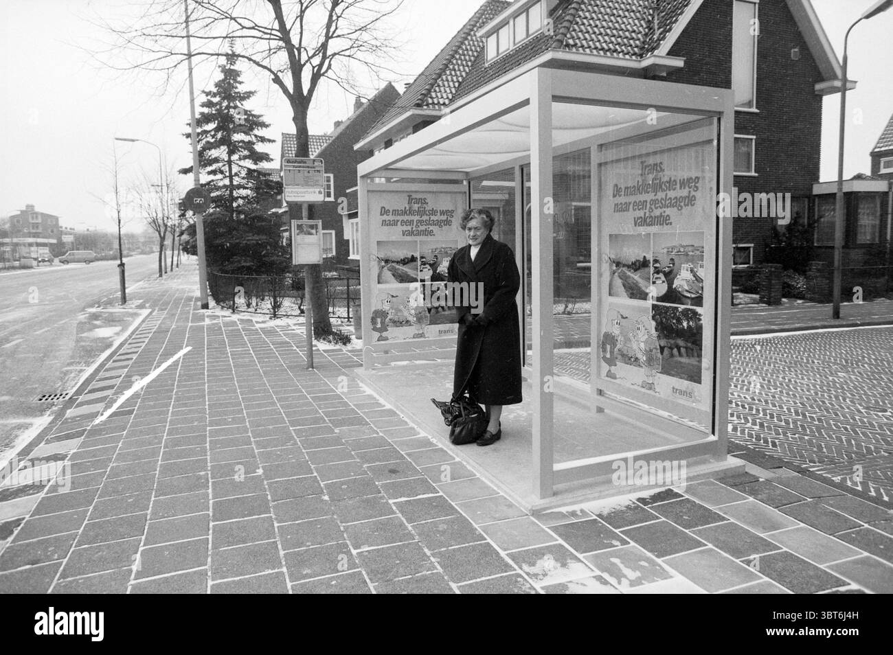 Composed posture Black and White Stock Photos & Images - Alamy