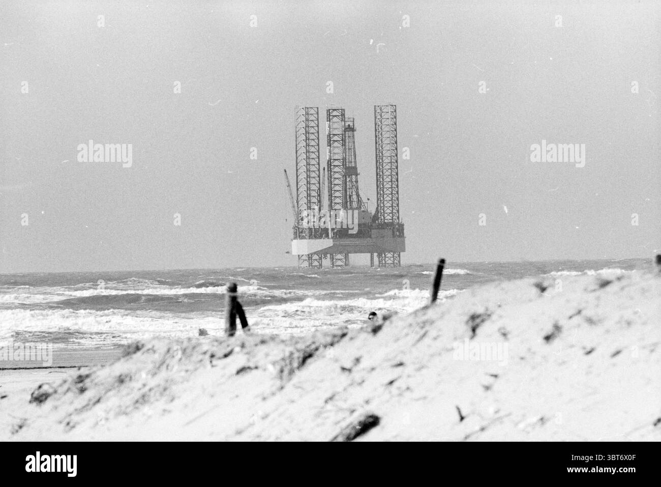 Large offshore oil rig towers prominently hi-res stock photography and ...