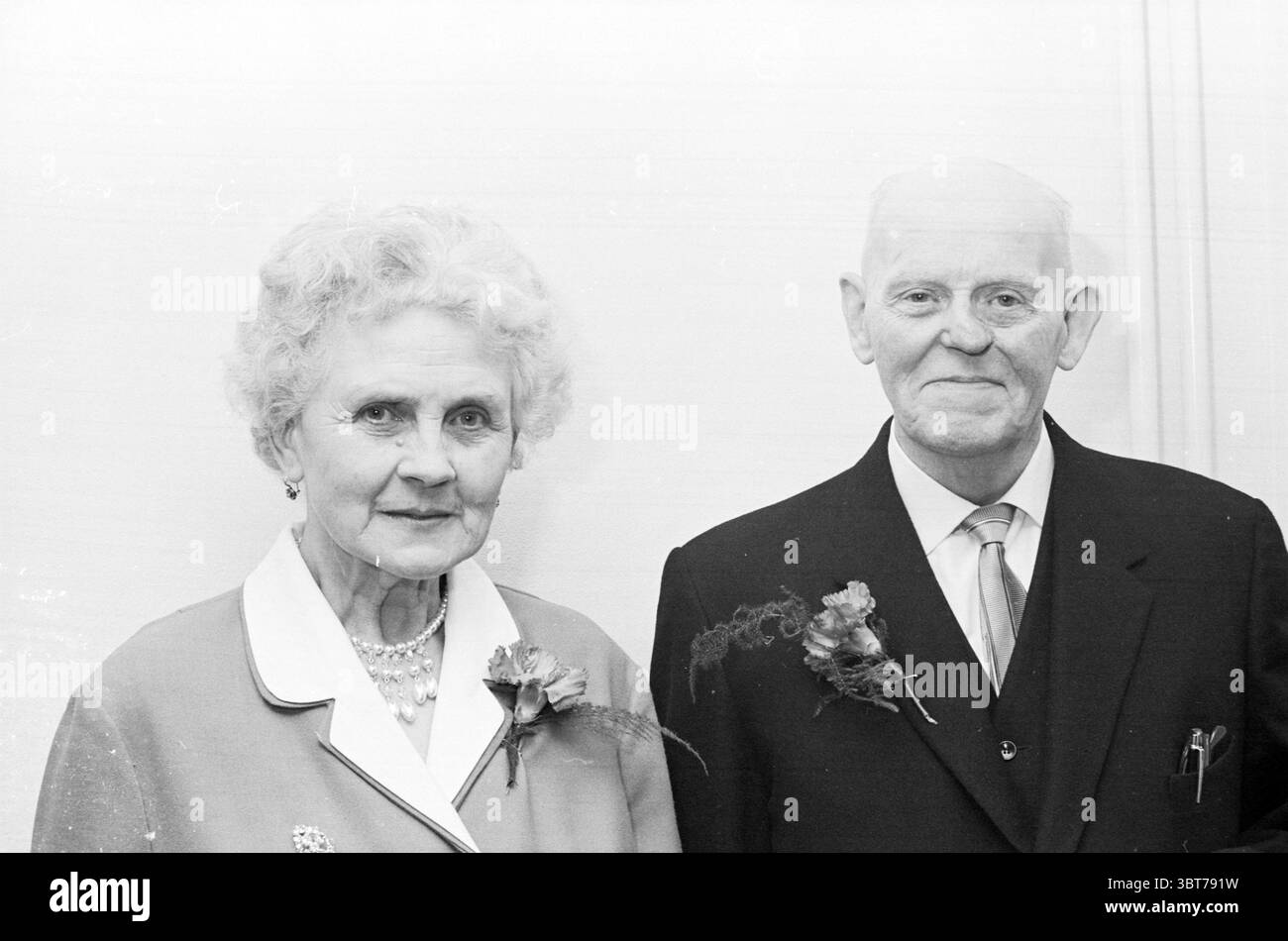 Hair beaded Black and White Stock Photos & Images - Alamy
