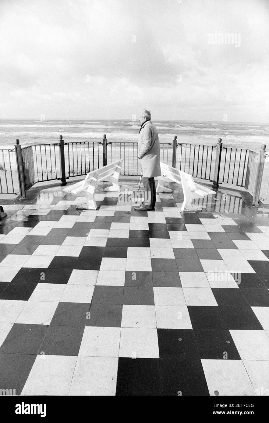 The Roundabout' Zandvoort Zandvoort Strandweg, Whizgle News, Dutch Desk ...