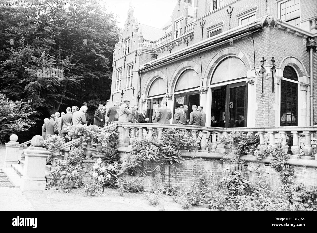 Manicured trees natural stone Black and White Stock Photos & Images - Alamy