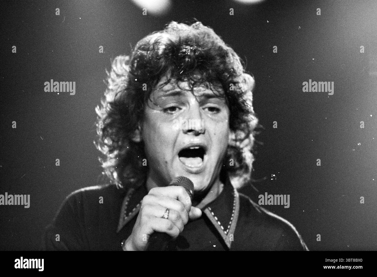 Singer rene froger hi-res stock photography and images - Alamy