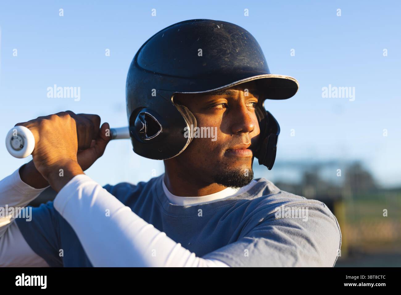 Male athlete wearing helmet fence hi-res stock photography and images ...