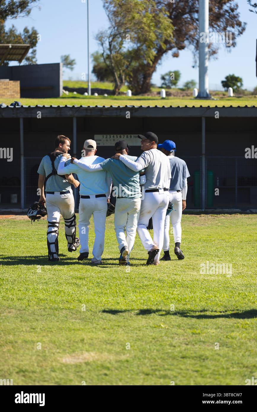 Male baseball player walking dugout hi-res stock photography and images ...