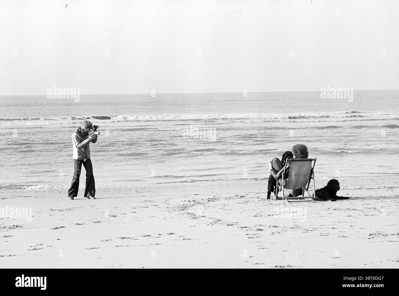 Voluminous hair cascades hi-res stock photography and images - Alamy