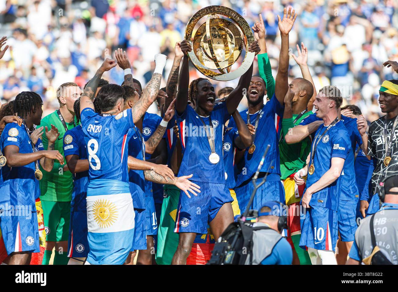 New Jersey - July 13: Players of Chelsea FC lift the trophy during the ...