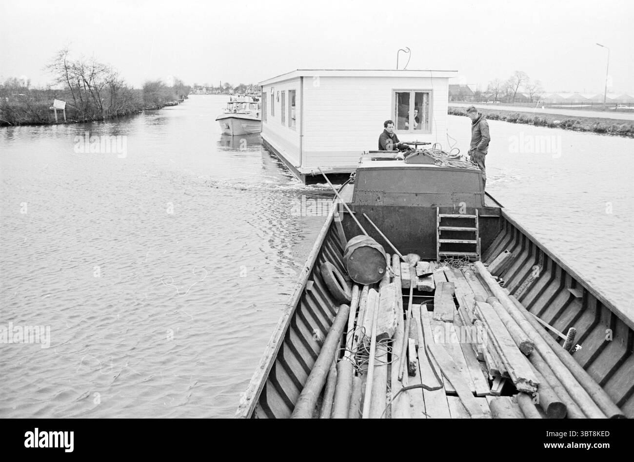 Primary transportation Black and White Stock Photos & Images - Alamy